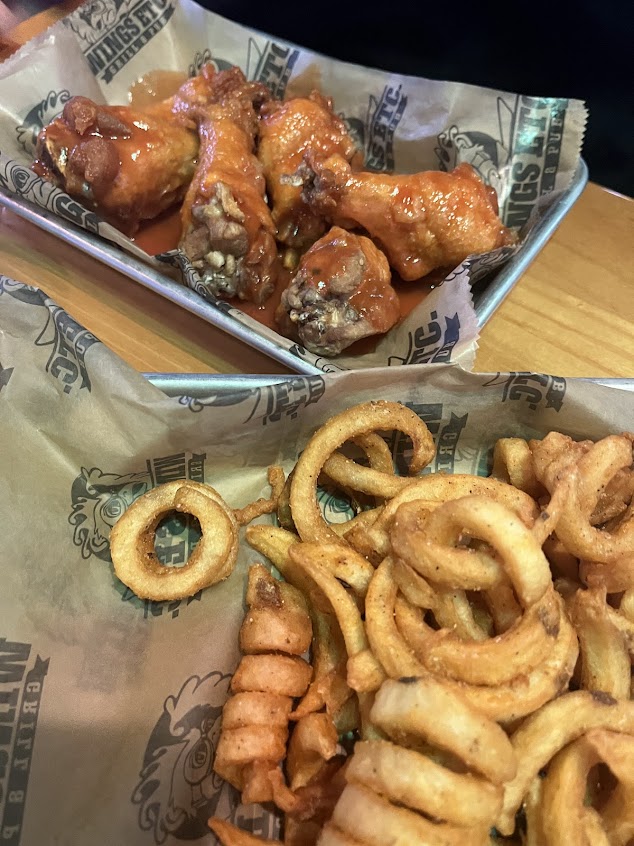 Wings Etc. Restaurant Menu | South Bend Wings, Burgers & Beer
